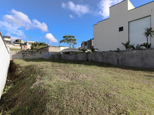 Terreno em Cézar de Souza, Mogi das Cruzes/SP de 321m² à venda por R$ 289.900,00