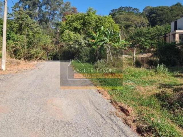 Terreno em Chácara Santa Lúcia, Carapicuíba/SP de 1420m² à venda por R$ 410.000,00