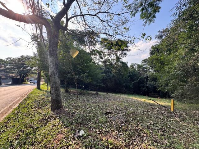 Terreno em Chácara Vale do Rio Cotia, Carapicuíba/SP de 0m² à venda por R$ 599.000,00