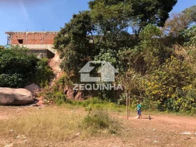 Terreno em Chácara Vitápolis, Itapevi/SP de 10m² à venda por R$ 215.000,00