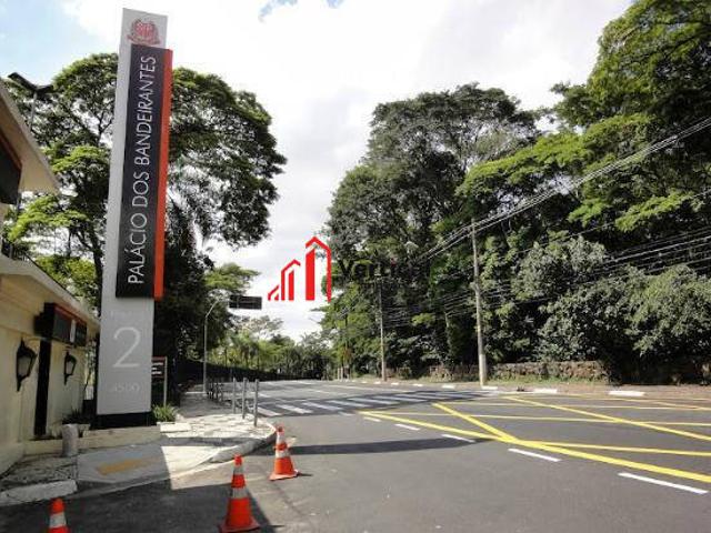 Terreno em Cidade Monções, São Paulo/SP de 978m² à venda por R$ 2.299.000,00