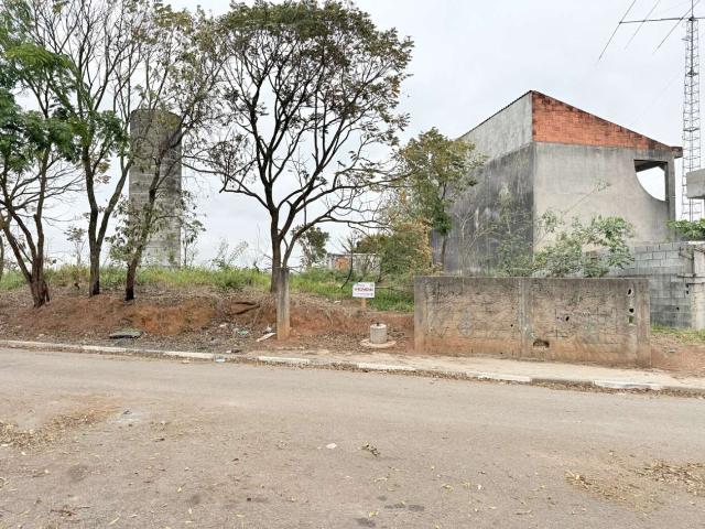 Terreno em Cidade São Pedro Gleba C, Santana de Parnaíba/SP de 305m² à venda por R$ 219.900,00