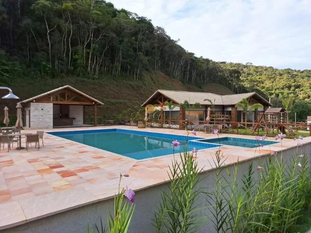 Terreno em Condomínio para Venda em Teresópolis, Prata
