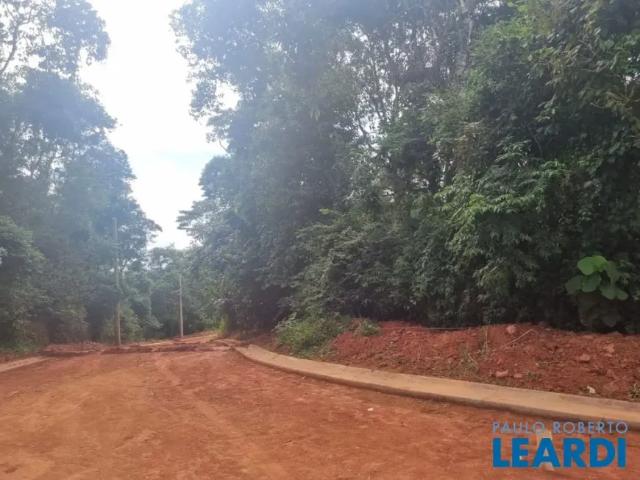 Terreno em condomínio transurb sp