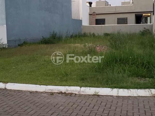 Terreno em Condomínio, 149.67 m², em Cocão