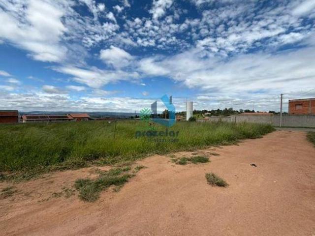 Terreno em Condomínio – 1.000m² | Plano e com linda vista
