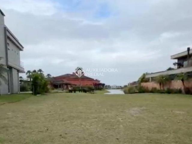 Terreno em condominio