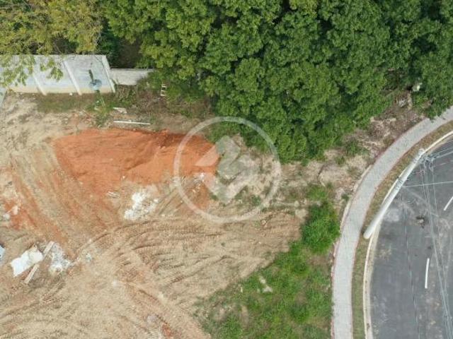 Terreno em condominio, 300m², condominio Aprisco do Vale, Jardim Paraíba, Jacareí