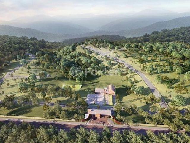 Terreno em Condomínio, 386.06 m², em Centro