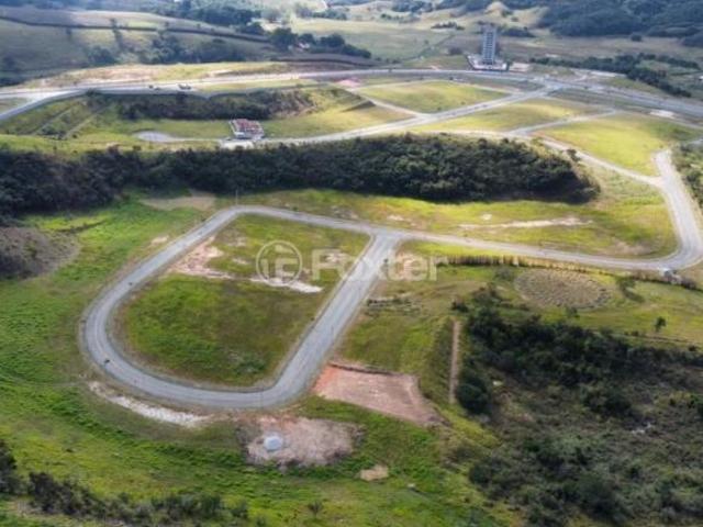 Terreno em Condomínio, 790 m², em Jardim Torrao de Ouro