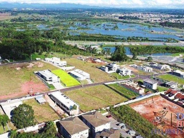 Terreno em Condomínio com 1000m² de área privativa, Plano e Face Norte