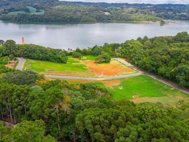 Terreno Em Condomínio com 705 m² de área útil Campo Comprido / Augusta