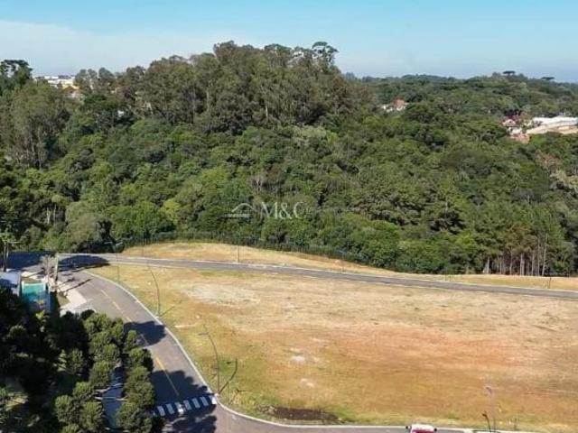 Terreno em condomínio com 980.56 m² no Aura Paysage Corpal