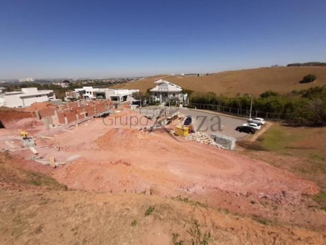 Terreno em Condomínio Condomínio Residencial Montserrat 725,47m²