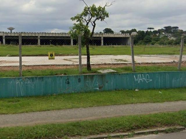 Terreno em Condomínio Clube no Hauer