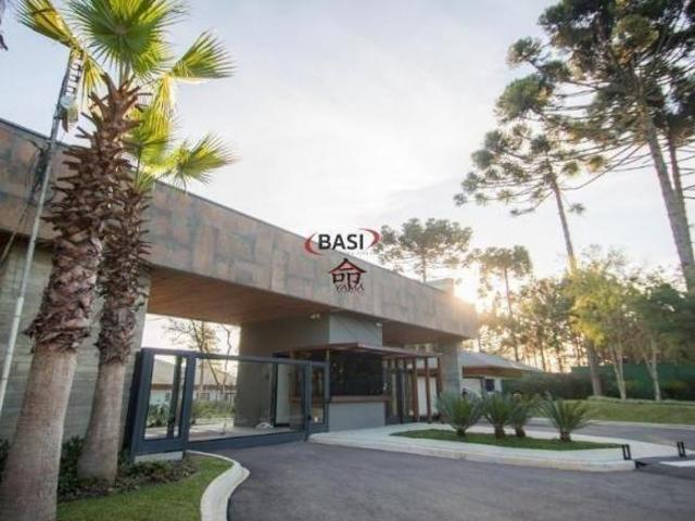 Terreno em condominio clube proximo ao Campo Comprido