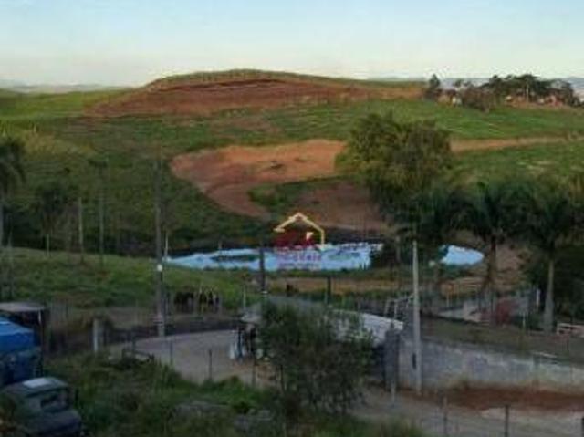 Terreno em condomínio à venda