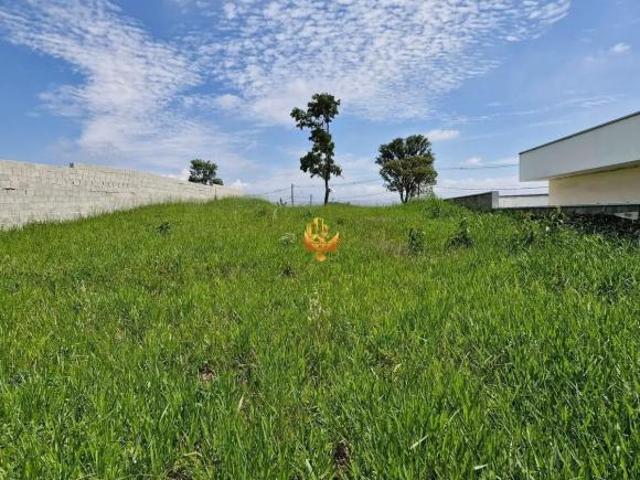 Terreno em Condomínio à Venda em Taubaté SP Morada dos Nobres, 675m² de Área