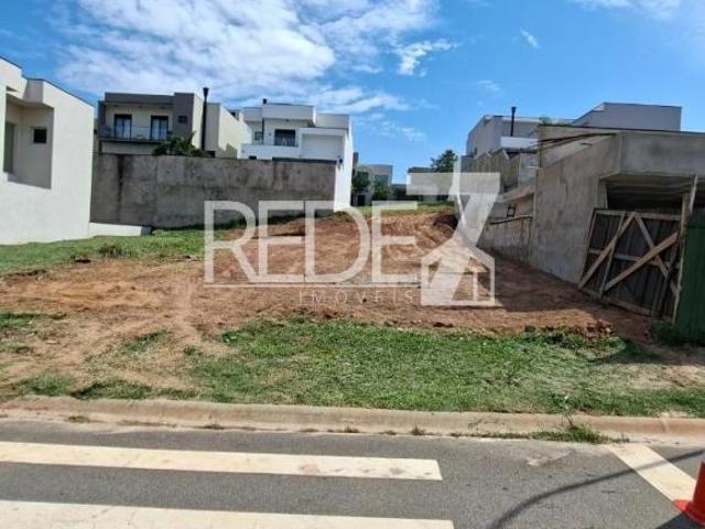 Terreno em Condomínio à Venda em Valinhos SP, divisa com Campinas 362,50 m² de Área