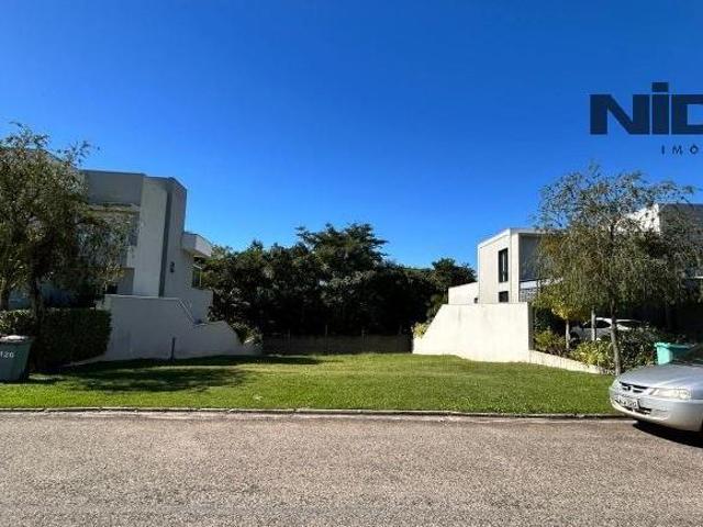 Terreno em Condomínio à Venda em Alphaville Nova Esplanada 616m² Votorantim SP