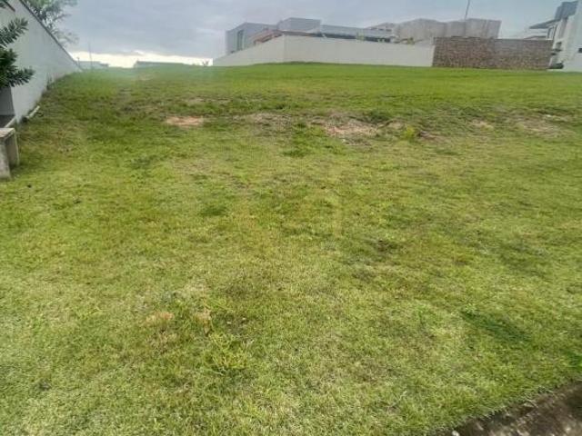 Terreno em Condomínio à venda em Indaiatuba SP, Parque Villa dos Pinheiros! 645.200,00 m² de área!