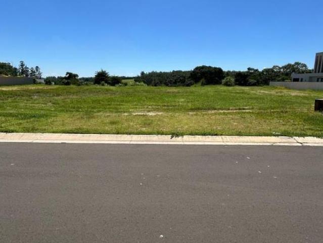 Terreno em Condomínio à Venda em Indaiatuba SP Parque Villa dos Pinheiros 636m² de Área