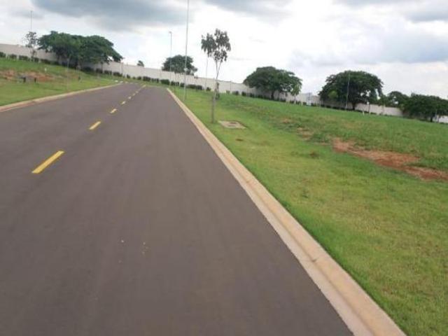 Terreno em condomínio à venda em Jaguariúna SP, bairro Tamboré Jaguariúna. 587,50 m² de área!