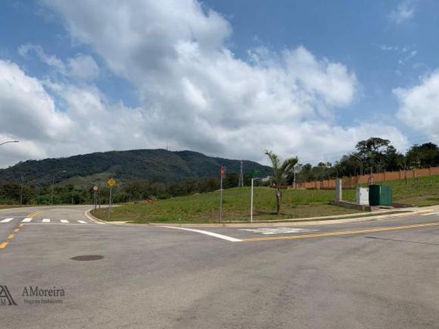 Terreno em Condomínio à Venda em Jundiaí SP, ALPHAVILLE II 707,39m² de Área