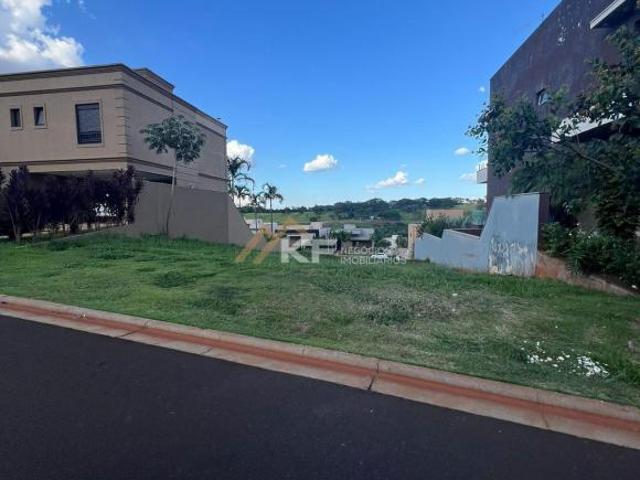 Terreno em Condomínio à Venda no Alphaville 3 Ribeirão Preto / SP