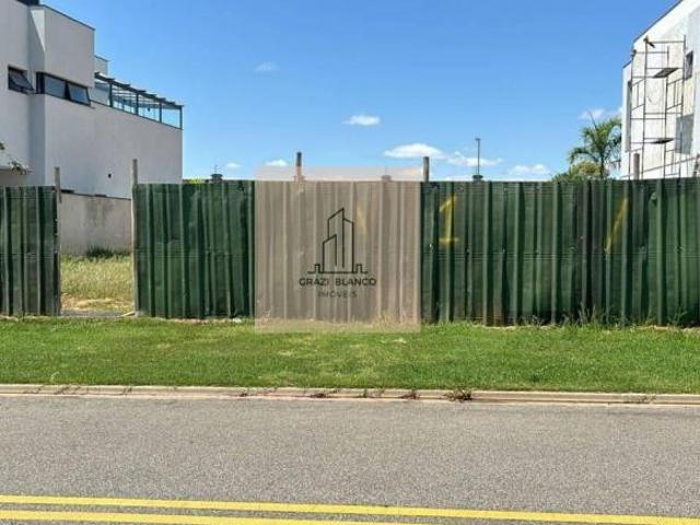 Terreno em Condomínio à venda, no Condomínio Alphaville Nova Esplanada, com 453,80m²