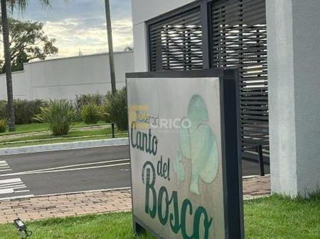 Terreno em Condomínio à venda no Condomínio Canto Del Bosco em Valinhos/SP