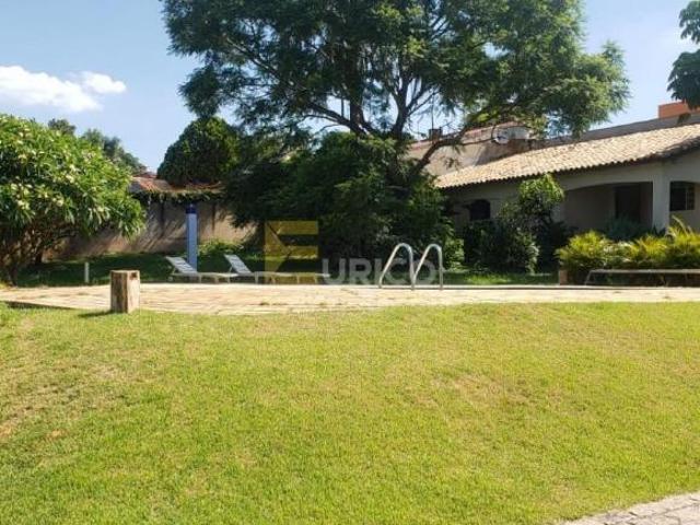 Terreno em Condomínio à venda no Condomínio Clube de Campo Valinhos em Valinhos/SP