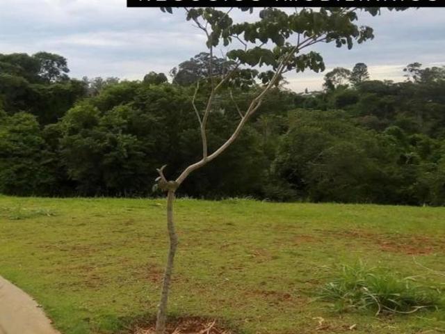 Terreno em Condomínio à venda no Condomínio Reserva do Itamaracá em Valinhos/SP