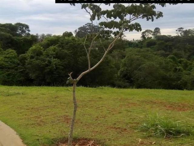 Terreno em Condomínio à venda no Condomínio Reserva do Itamaracá em Valinhos/SP