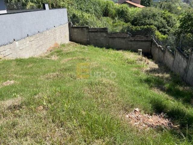 Terreno em Condomínio à venda no Condomínio Residencial Mont&apos Alcino em Valinhos/SP