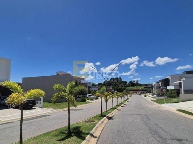 Terreno em Condomínio à venda no Condomínio Residencial Colline Di Parma em Valinhos/SP