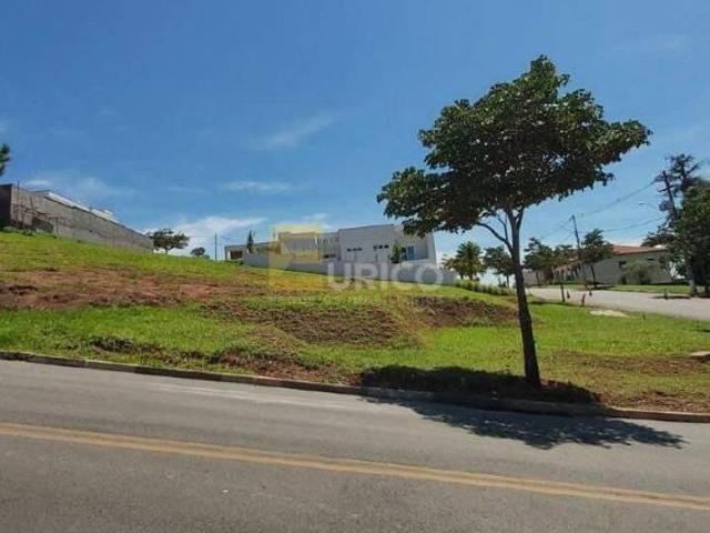 Terreno em Condomínio à venda no Condomínio Villa Lombarda em Valinhos/SP
