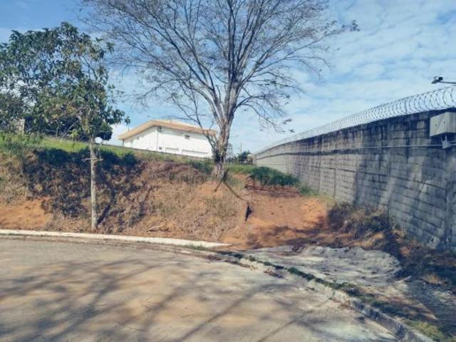 Terreno em Condomínio Alto da Ponte Condomínio Colinas do Parahyba 1.795,77m²