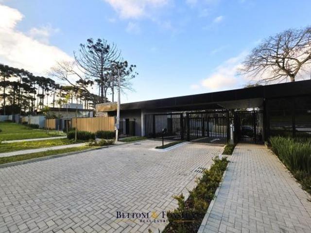Terreno em Condominio Alto Padrao no Santa Candida