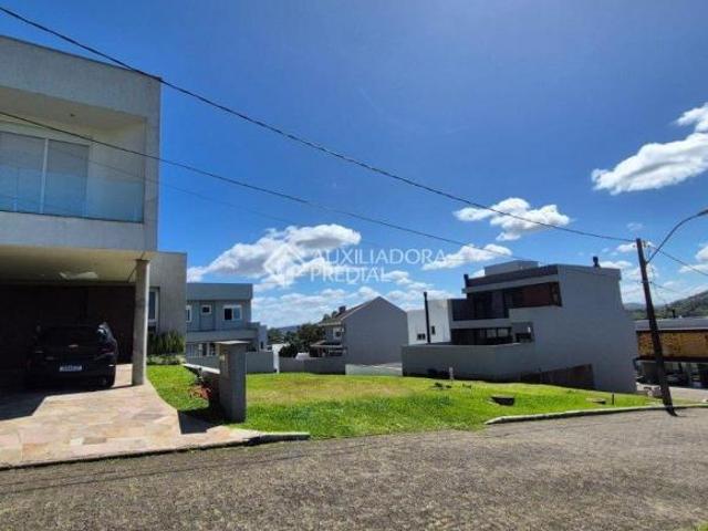 Terreno em condomínio Alto Santa Rita no bairro Aberta dos Morros