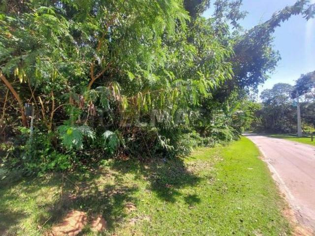 Terreno em condomínio de alto padrão com infraestrutura!