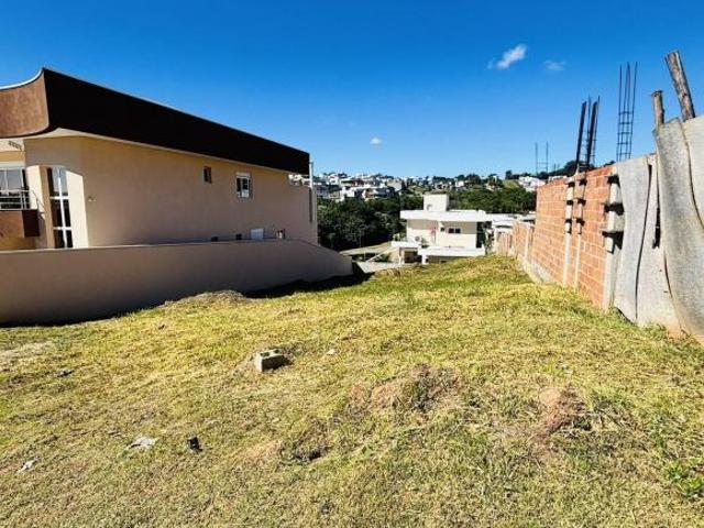 Terreno em Condomínio de Alto Padrão à Venda em Jundiaí SP, 791m² no Jardim Samambaia!