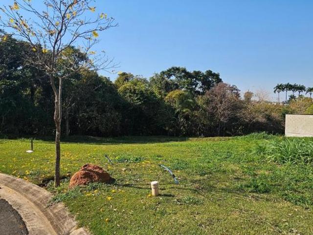 Terreno em condomínio de alto Padrão em Valinhos SP