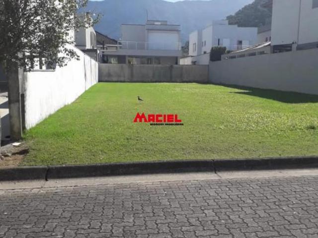 Terreno em condominio de alto padrão frente a praia massaguaçu