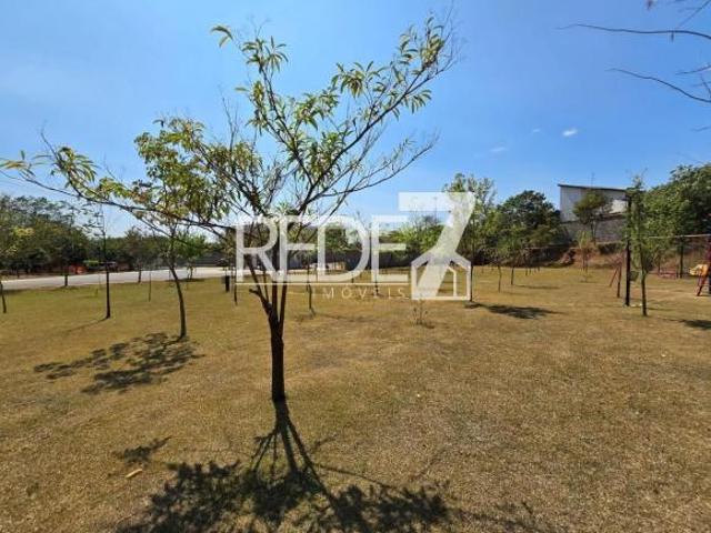 Terreno em Condomínio de Luxo à Venda em Paulínia SP, Bairro Parque Brasil 500 333m² de Área