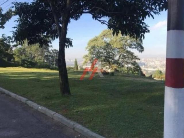 Terreno em condomínio de luxo em Barueri SP, Residencial Tamboré, 2.171 m² de área. Venha conferir!