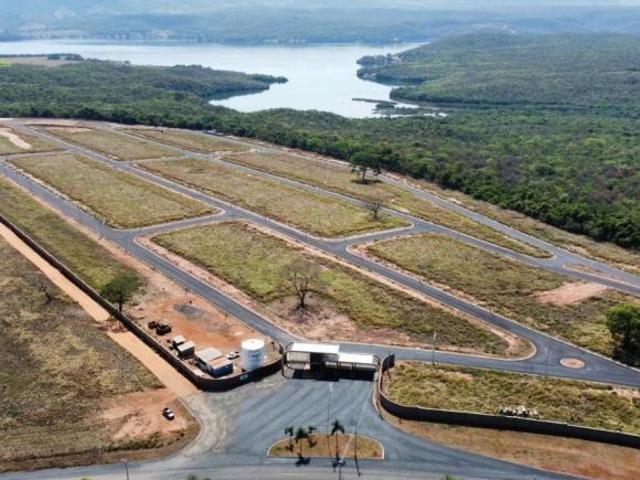 Terreno em condomínio de luxo em Rifaina SP, com vista panorâmica e infraestrutura completa!