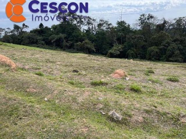 Terreno em condomínio de luxo na Aldeia da Serra com 702,62 m² Santana de Parnaíba SP