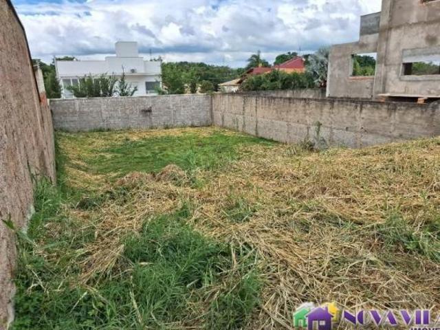 Terreno em Condomínio de Luxo na Estância das Flores, Jaguariúna SP: 500m² de Área para Venda