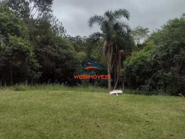 Terreno em Condomínio de Luxo no Carmo Canguera, São Roque SP 1.260m² de Puro Encanto!